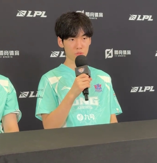 Explosive LNG Esports . Hang : Anyone who understands this game wouldn't think we would lose to WBG!